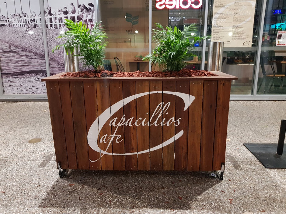 Why You Need Cafe Planter Boxes for Your Cafe and Restaurant – Creative ...